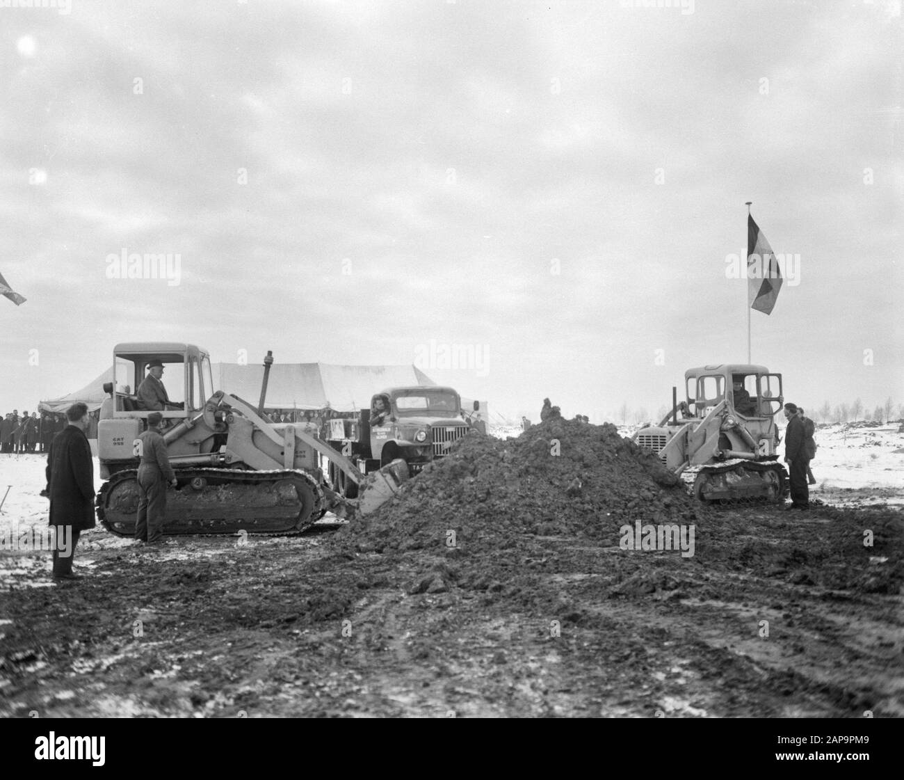 Start schiphol station hi-res stock photography and images - Alamy