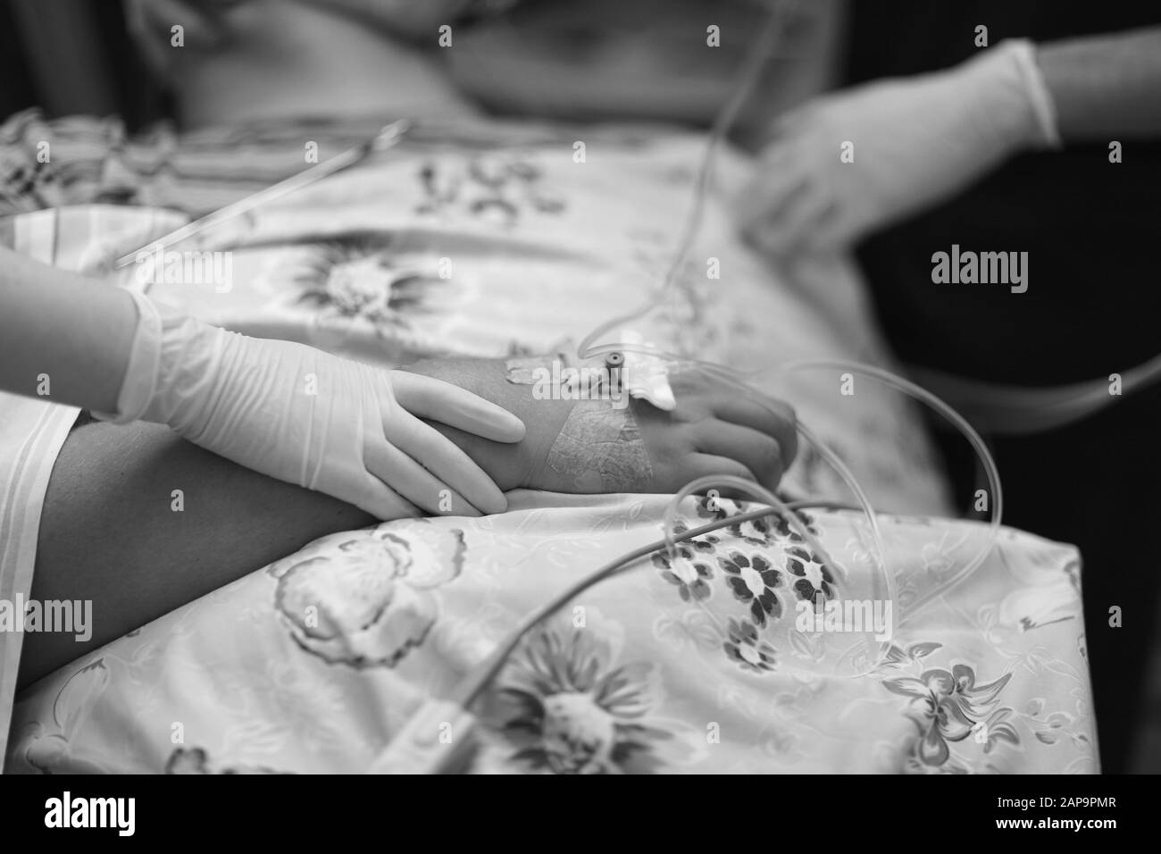 Mounted needle Black and White Stock Photos & Images - Alamy