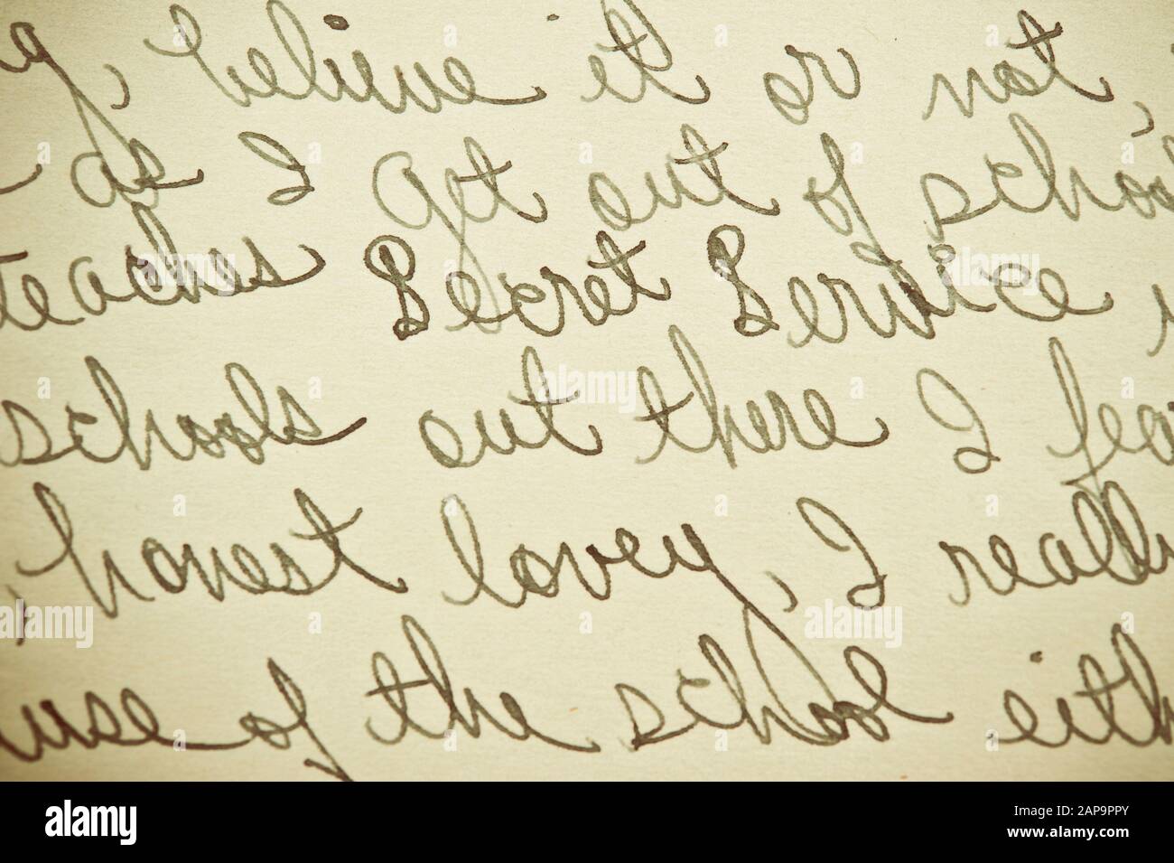 Writing letter handwritten handwriting hi-res stock photography and ...