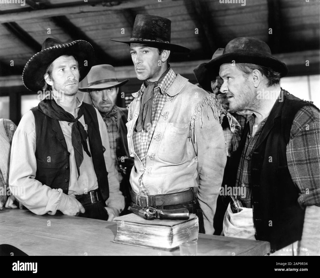 Gary Cooper Cowboy Black and White Stock Photos & Images - Alamy