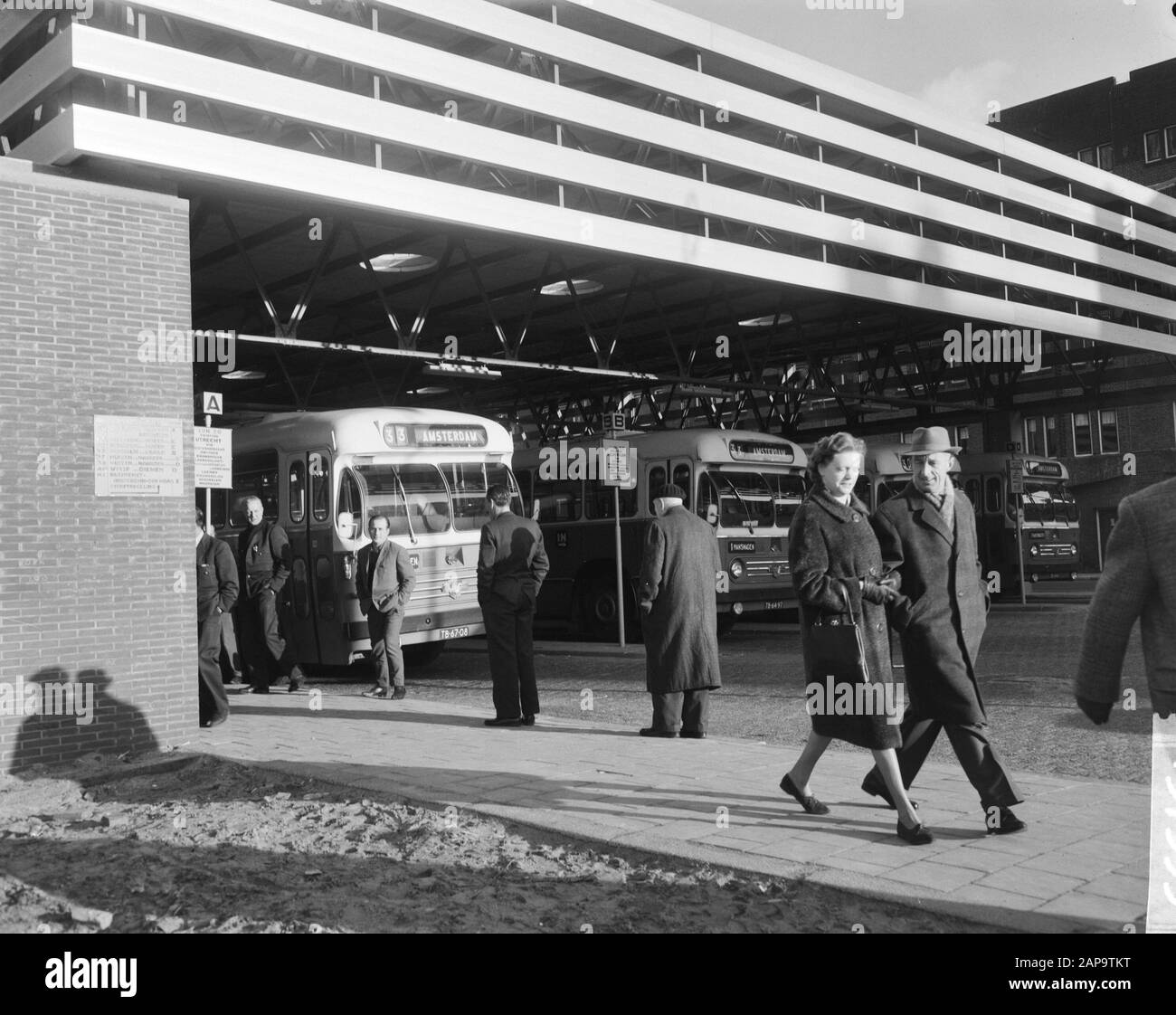 Buses local transport stop. In the Wibautstraat the buses did not leave ...