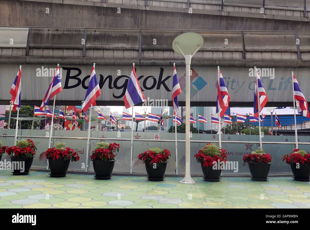 Bangkok flag hi-res stock photography and images - Alamy