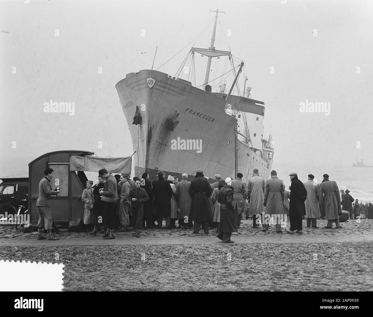 1952 freighter ship hi-res stock photography and images - Alamy
