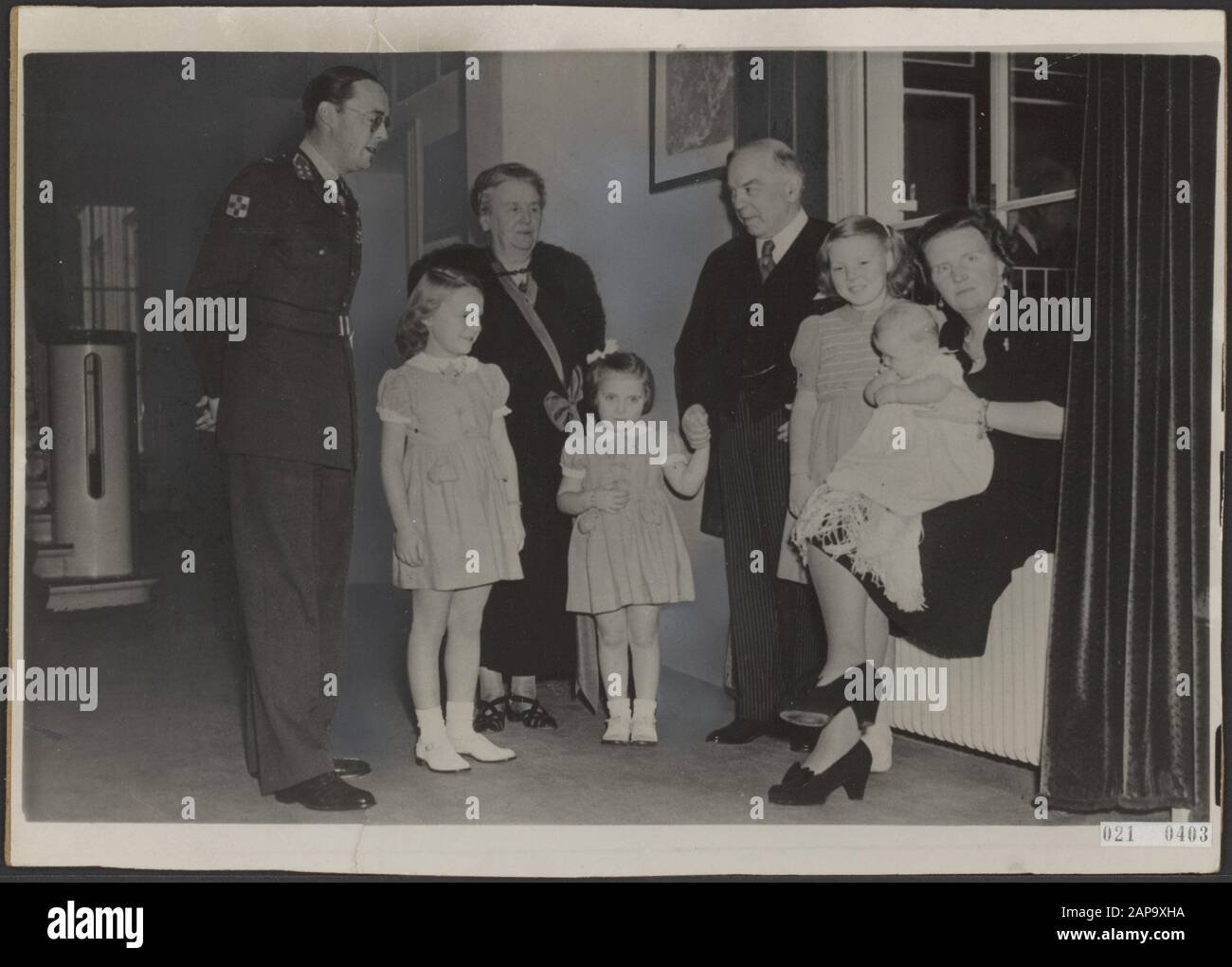 The royal family with Canadian Prime Minister Mackenzie [province ...