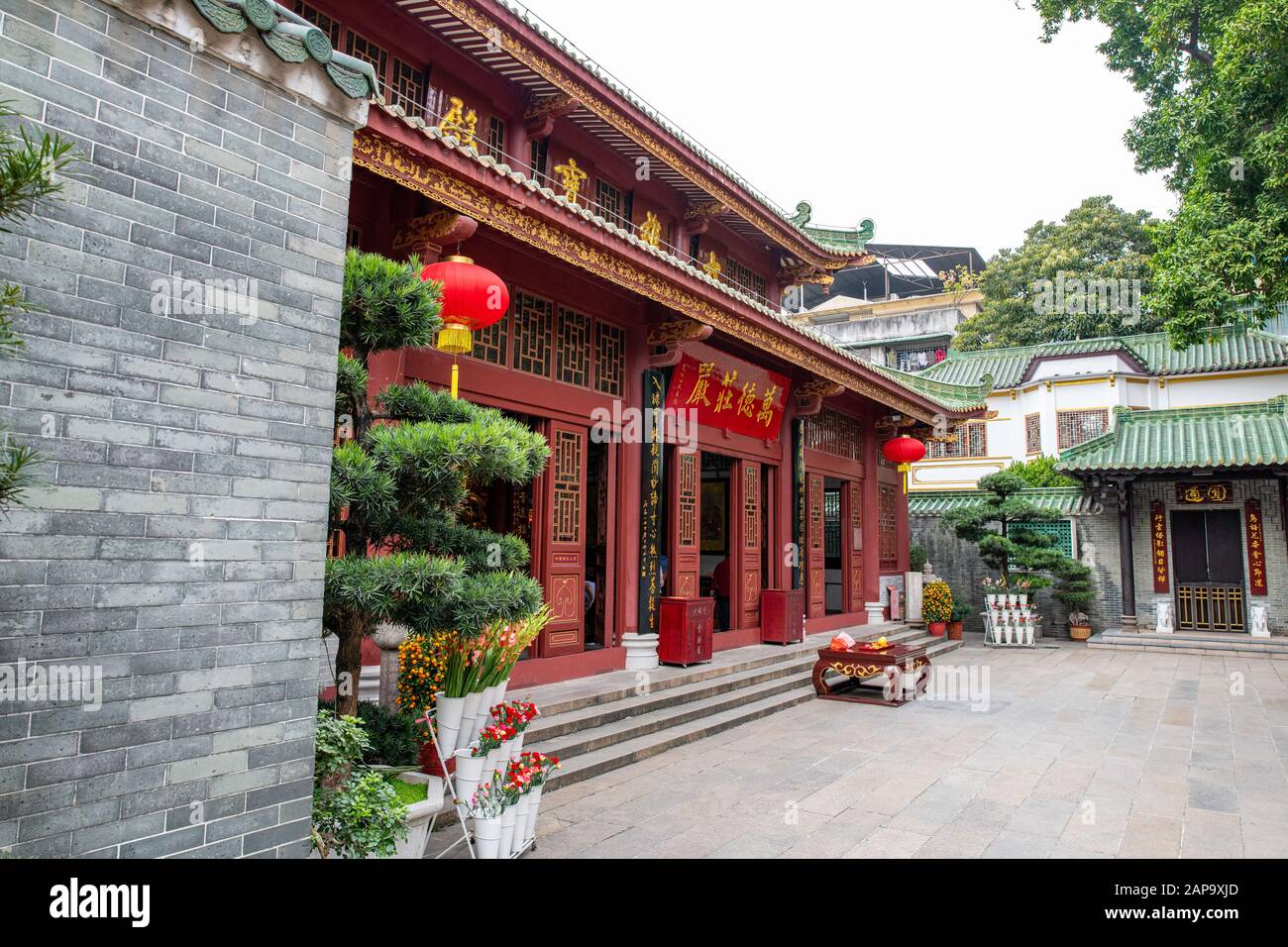 six banyan tree temple Guangzhou travel destination day Buddhist Stock ...