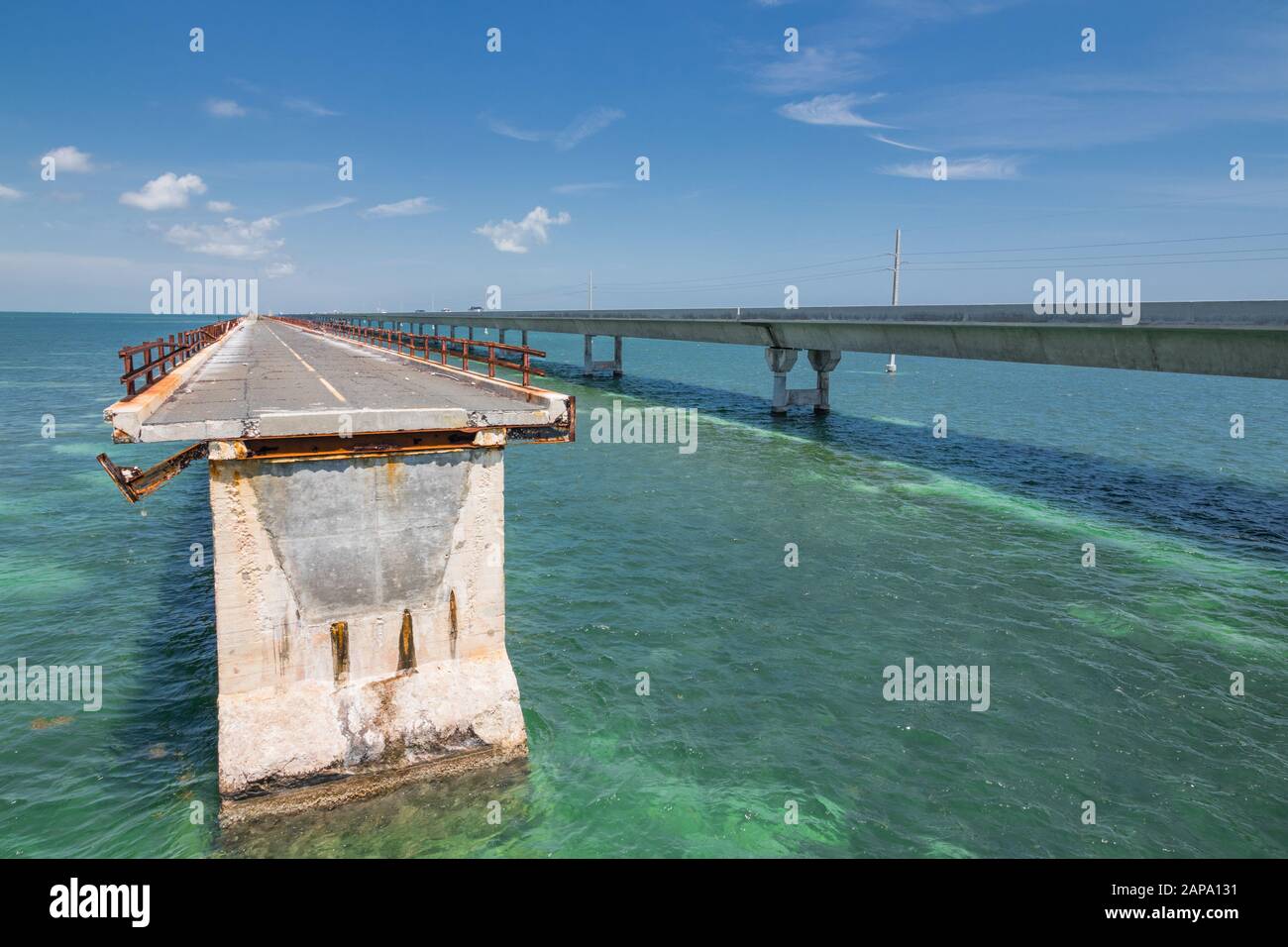 Florida pier blue sky 1 hi-res stock photography and images - Alamy
