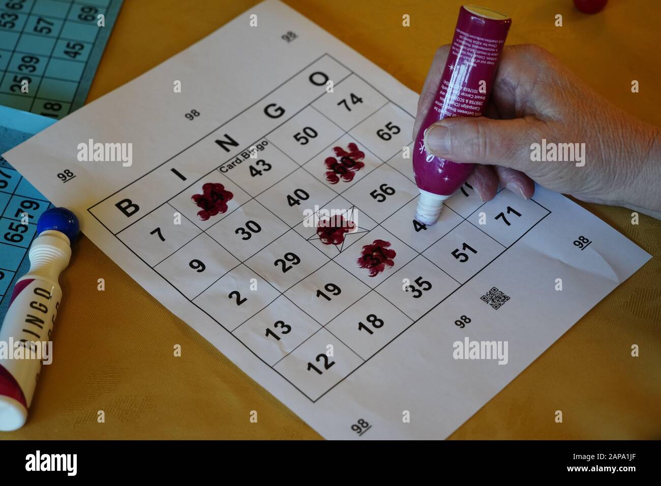 Bingo party hi-res stock photography and images - Alamy