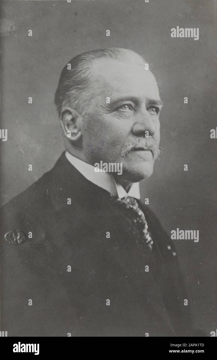 24 05 02 hi-res stock photography and images - Alamy