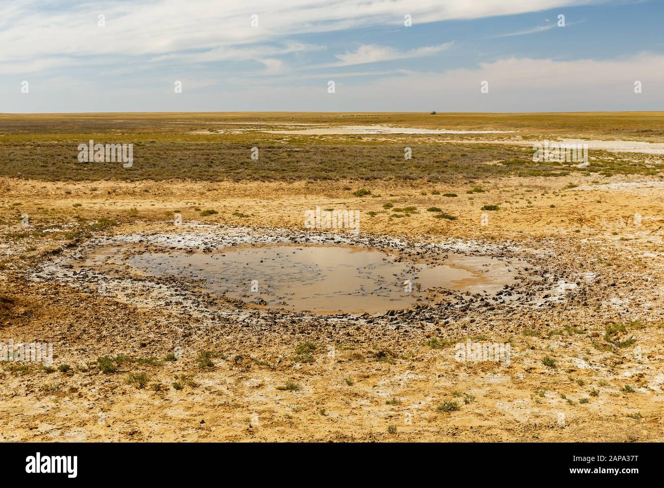 Puddle sunny desert hi-res stock photography and images - Alamy