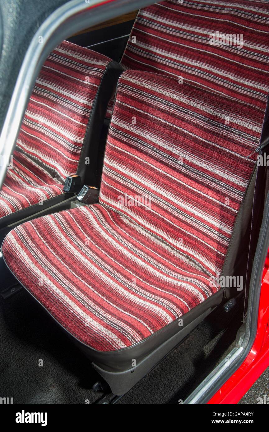 1979 Chrysler Hunter, Rootes Group badge sharing version of the Hillman ...