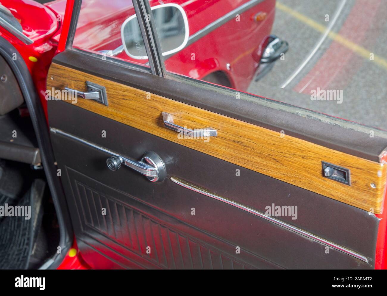 Hillman Classic Car Badge High Resolution Stock Photography and Images ...