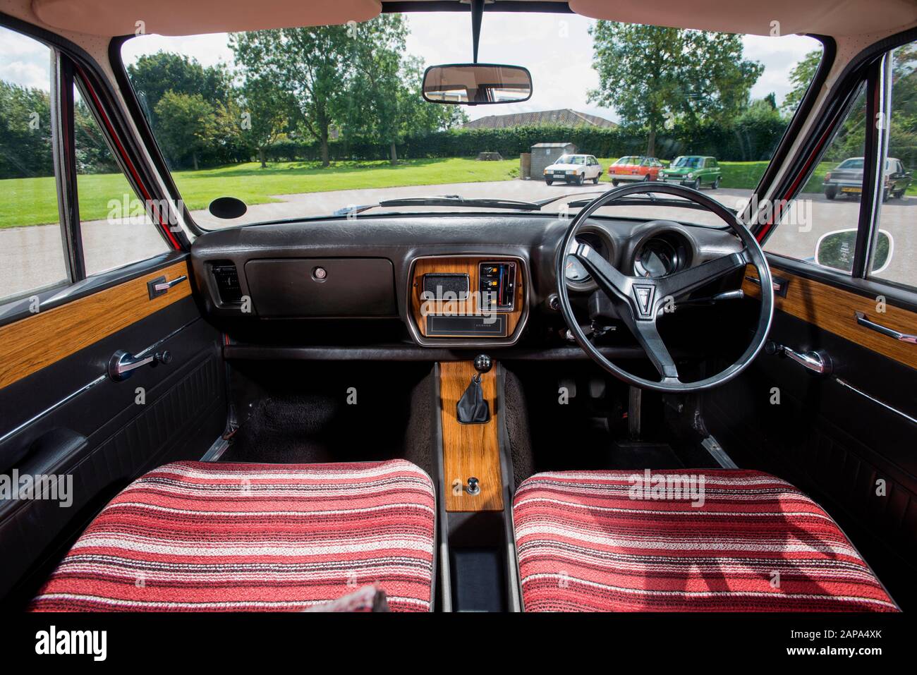 1979 Chrysler Hunter, Rootes Group badge sharing version of the Hillman ...