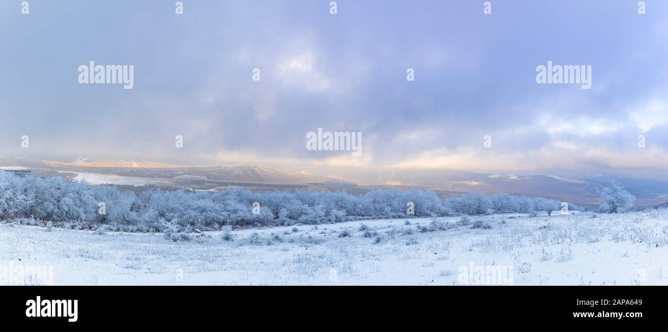 Frozen fog in village hi-res stock photography and images - Alamy