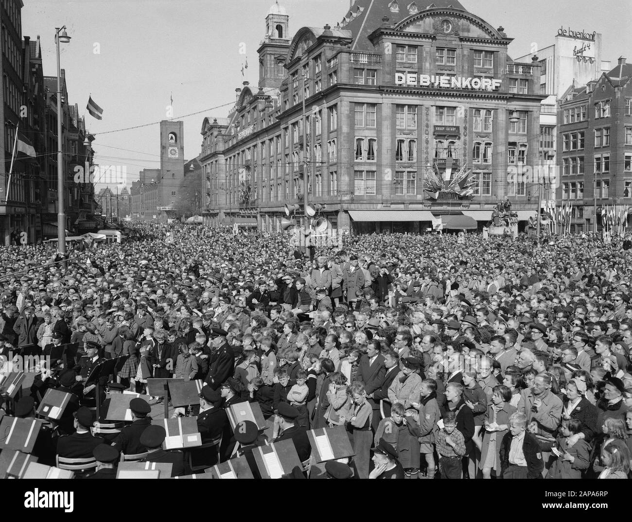 Liberation party dam hi-res stock photography and images - Alamy