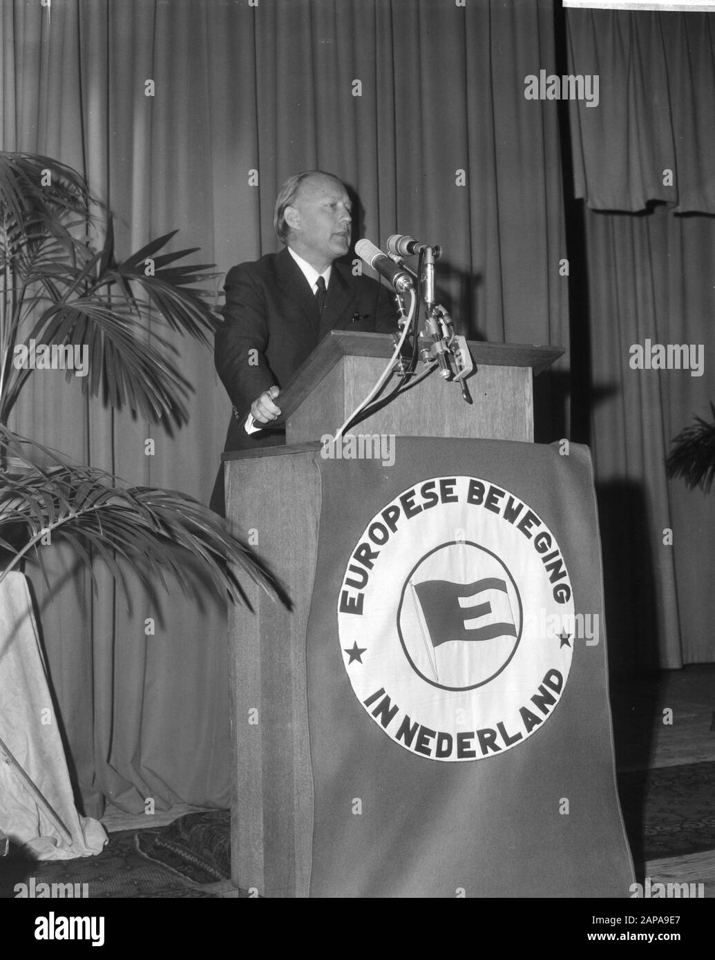 Energy goals Black and White Stock Photos & Images - Alamy