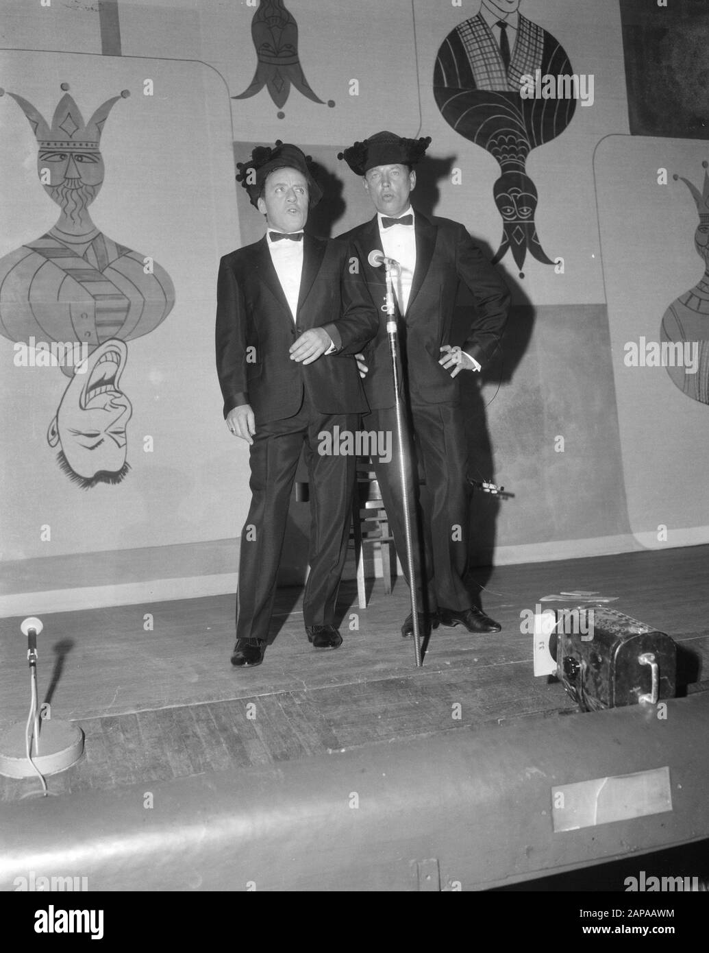 Left johnny kraaijkamp hi-res stock photography and images - Alamy