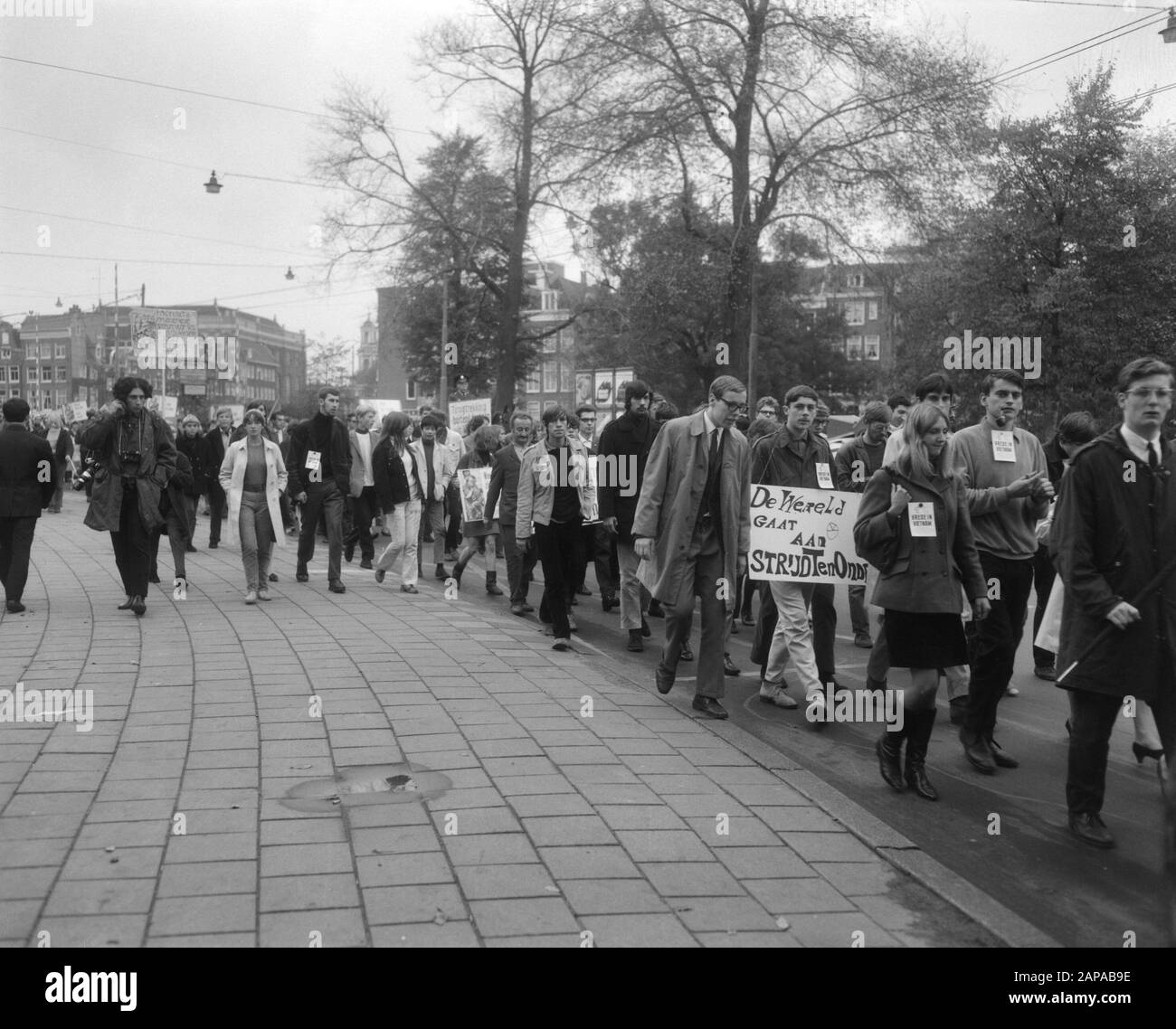 Public demonstration against war hi-res stock photography and images ...
