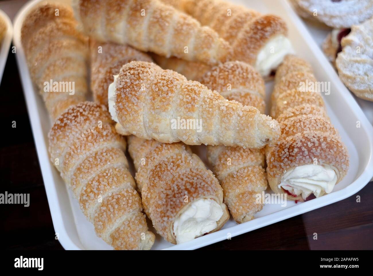 Tray of cream horns hi-res stock photography and images - Alamy