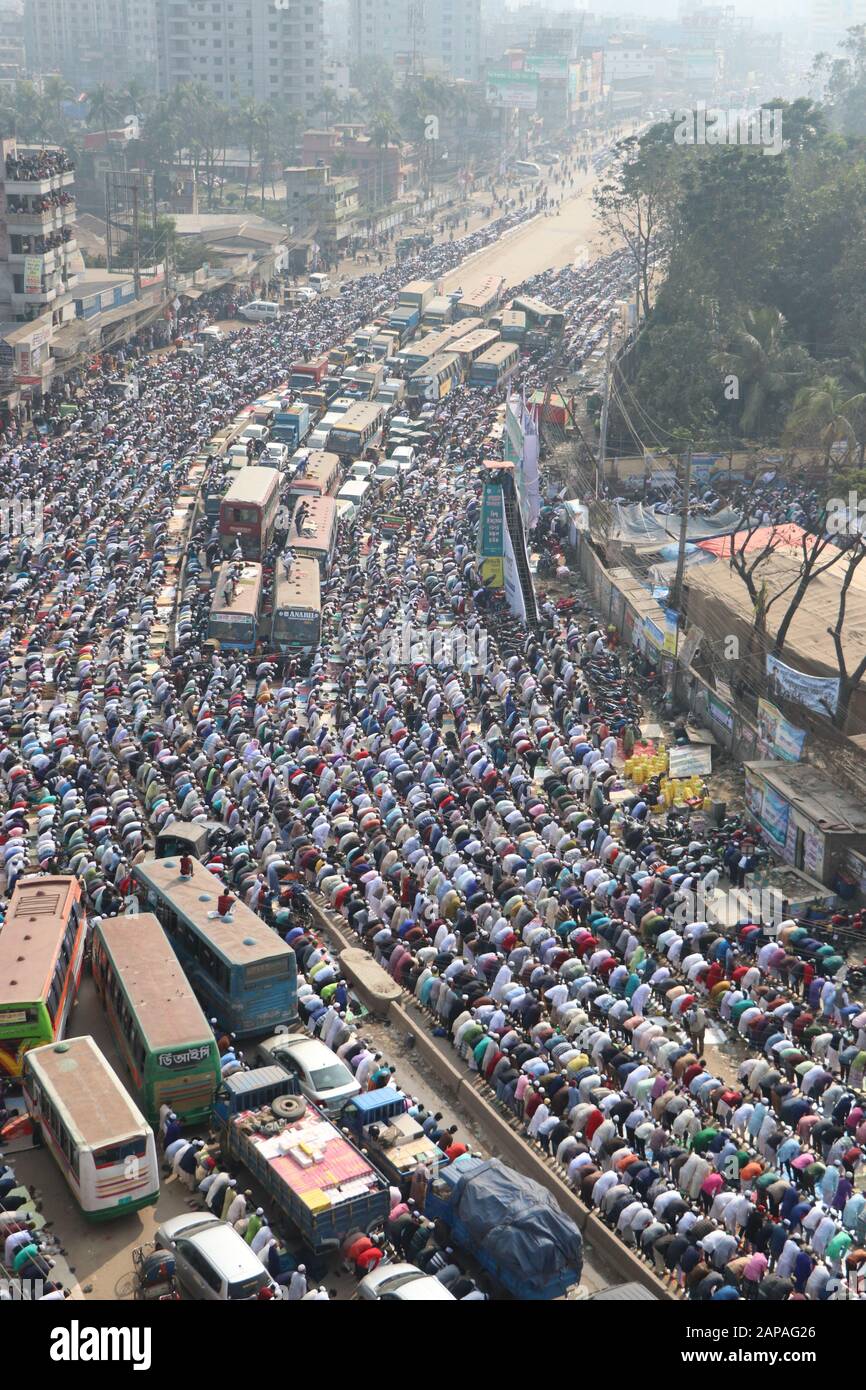 The turag river hi-res stock photography and images - Alamy