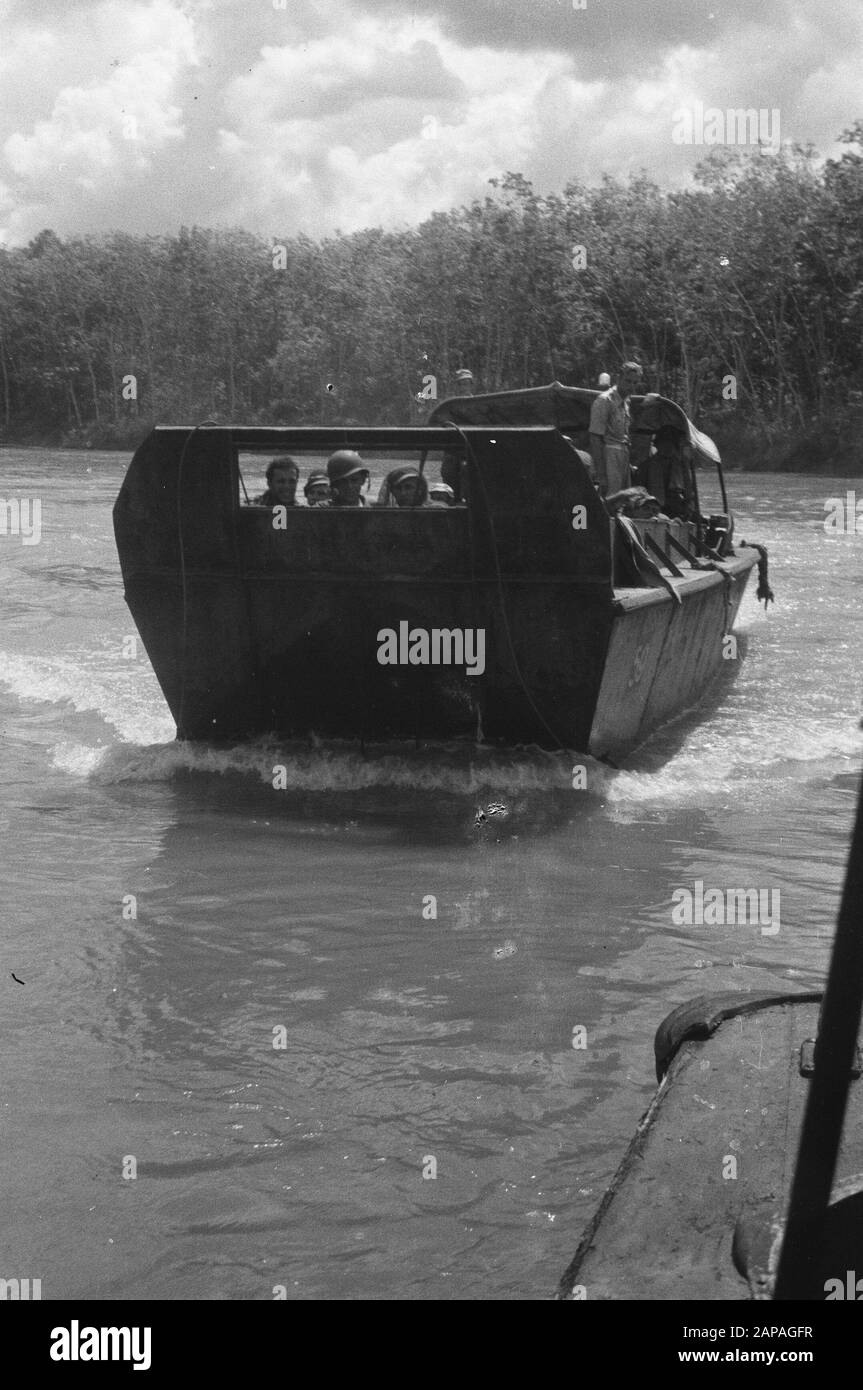 Photos liberation North Sumatra Description: The LCVP with Dutch ...