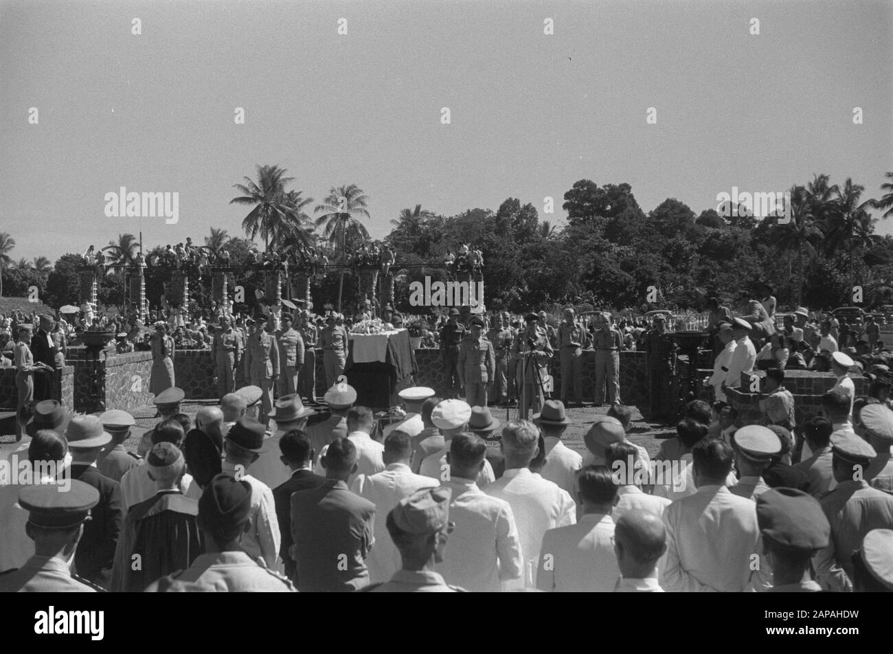 Burial General Rail Description: Burial General Rail [on Honorary Field ...