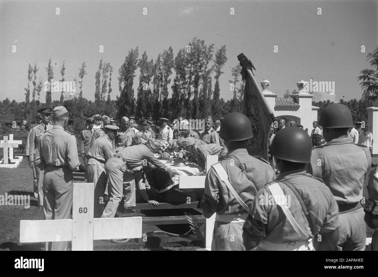 Burial General Rail Description: Burial General Rail [on Honorary Field ...
