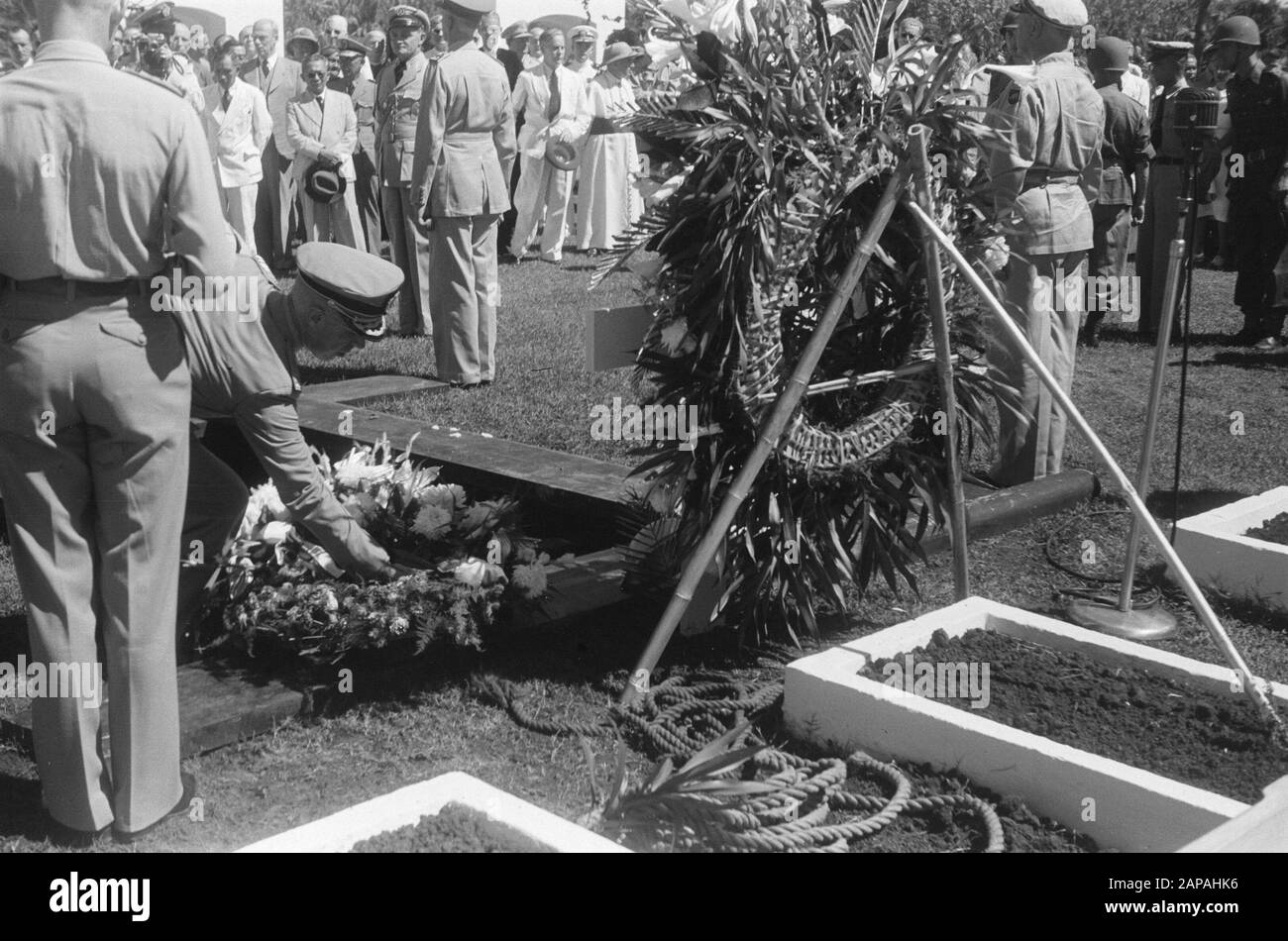 Burial General Rail Description: Burial General Spoor [on Honorary ...
