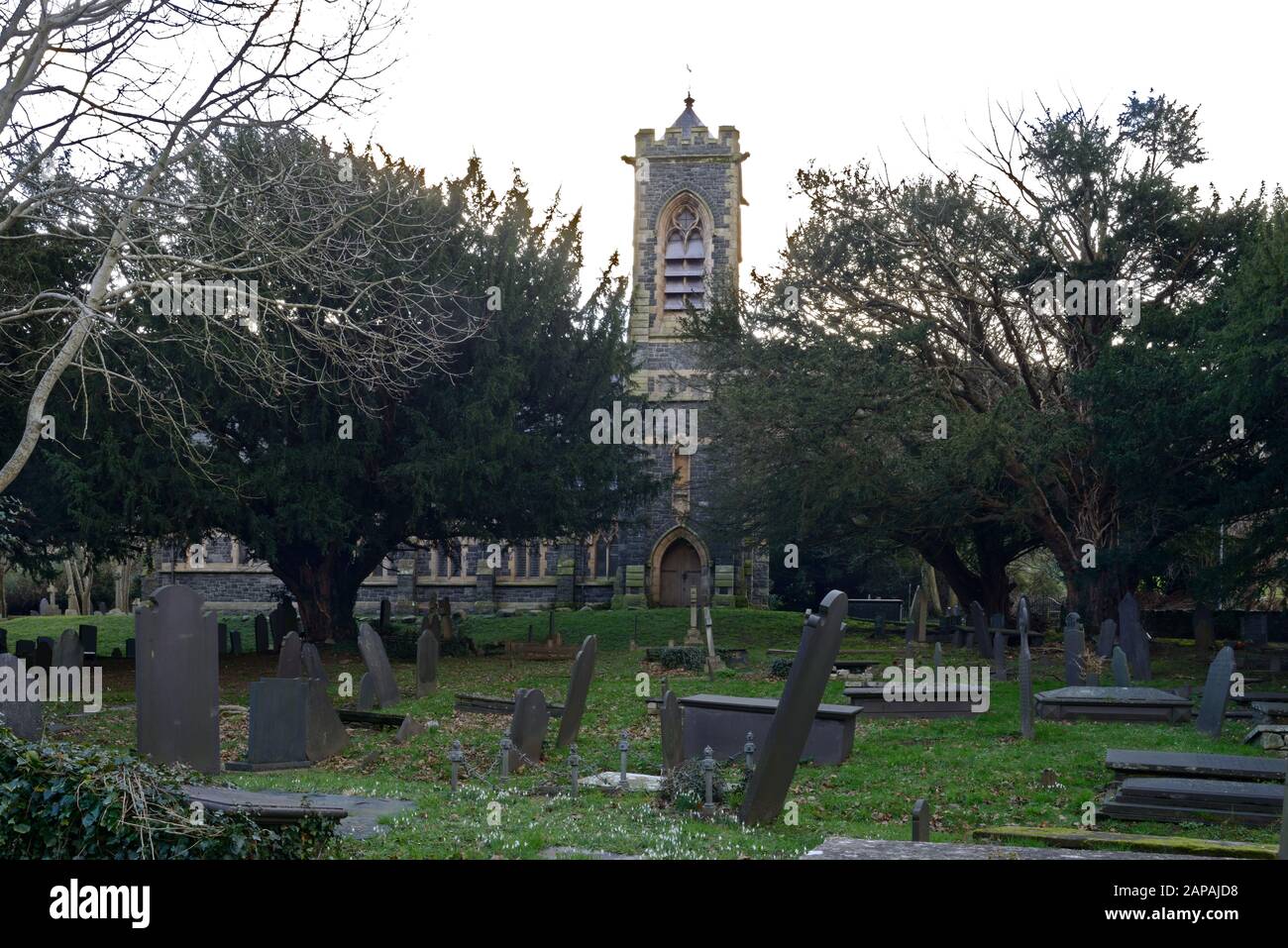 Parapet embattled hi-res stock photography and images - Alamy