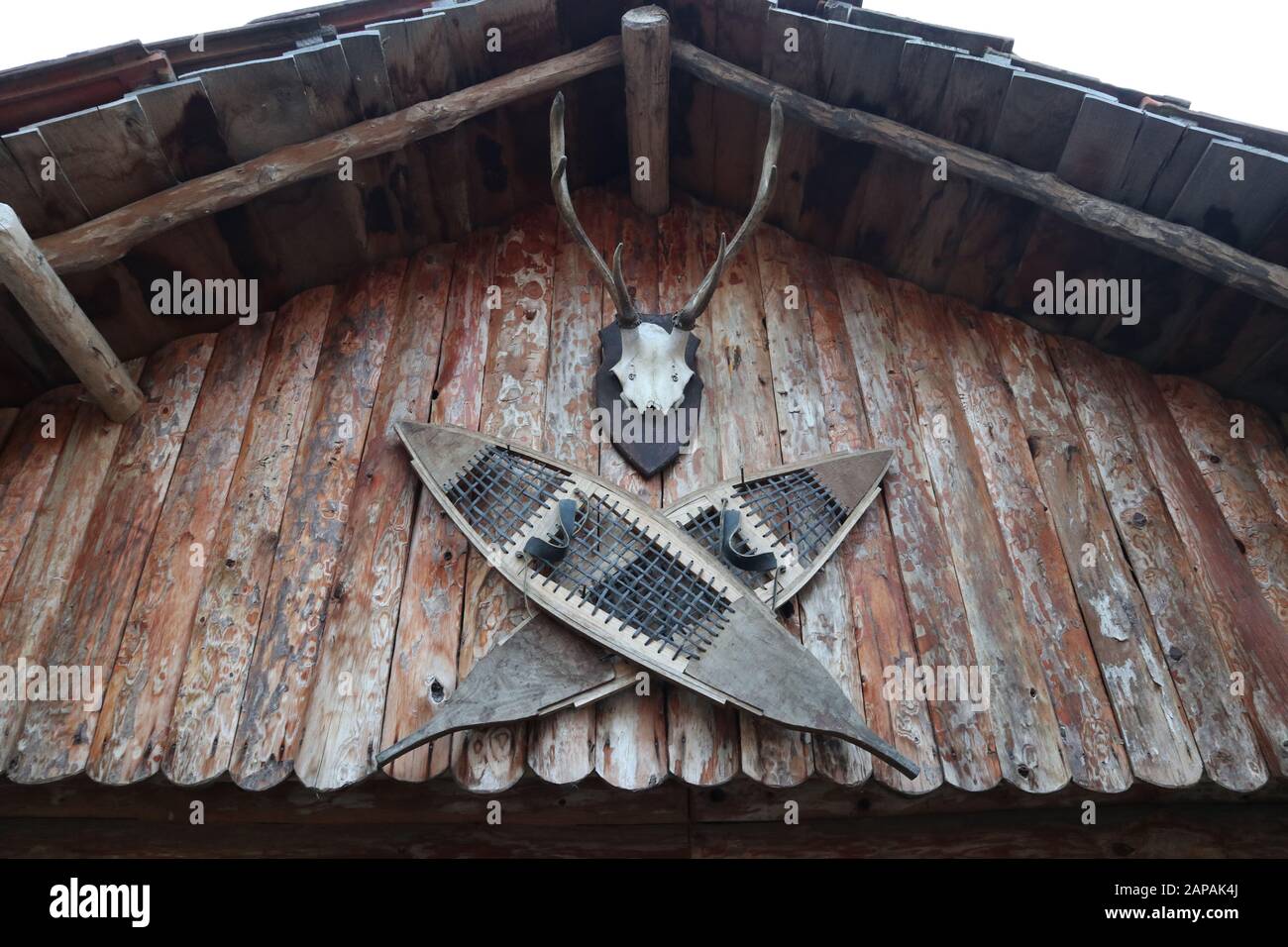 an old American wild west wooden hut Stock Photo - Alamy