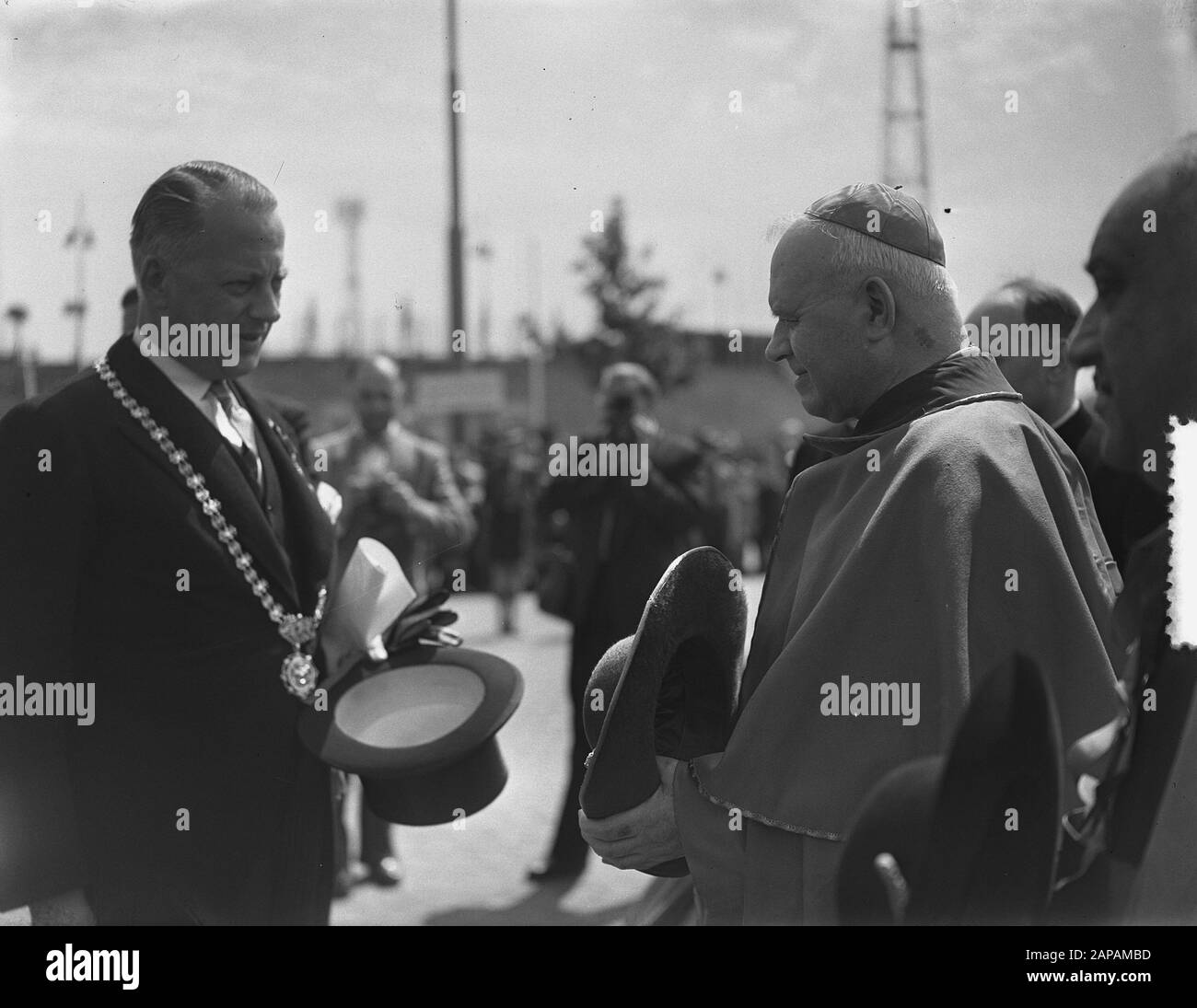 100 years Kromstaf. Arrival Cardinal Legate, Belgian Cardinal Jozef Van ...