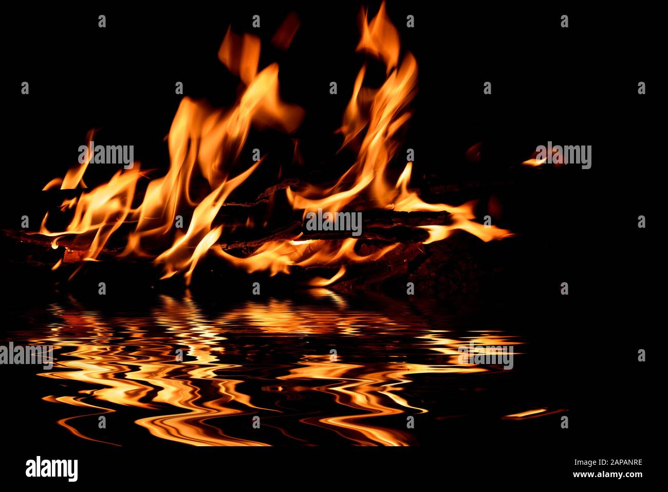 Campfire reflection hi-res stock photography and images - Alamy