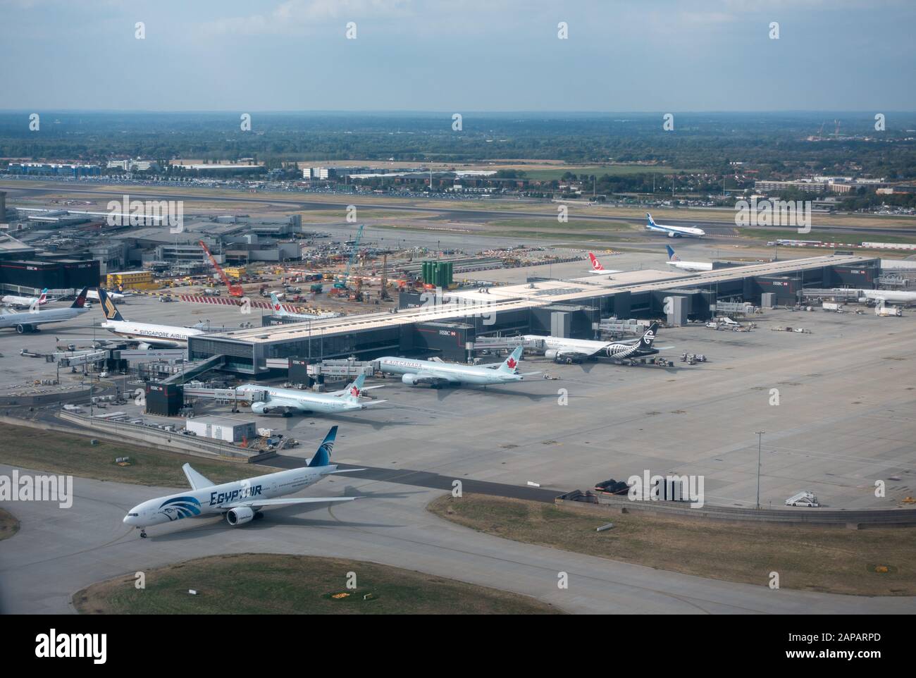 Aerial view heathrow airport hi-res stock photography and images - Alamy