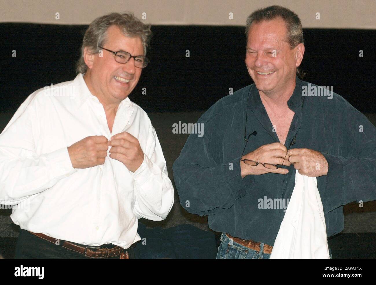 Terry jones monty python hi-res stock photography and images - Alamy