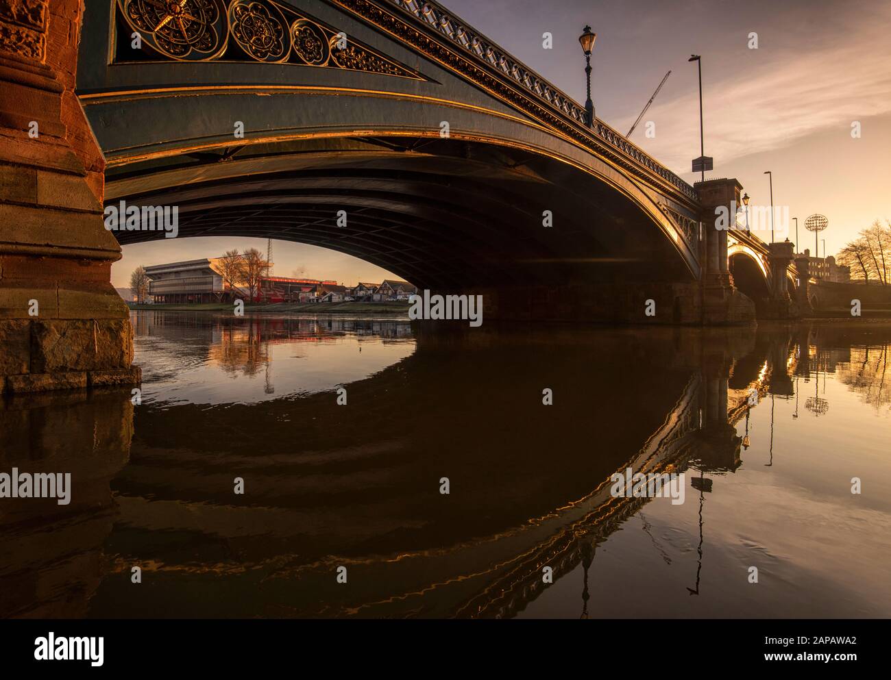 River trent bridge hi-res stock photography and images - Alamy