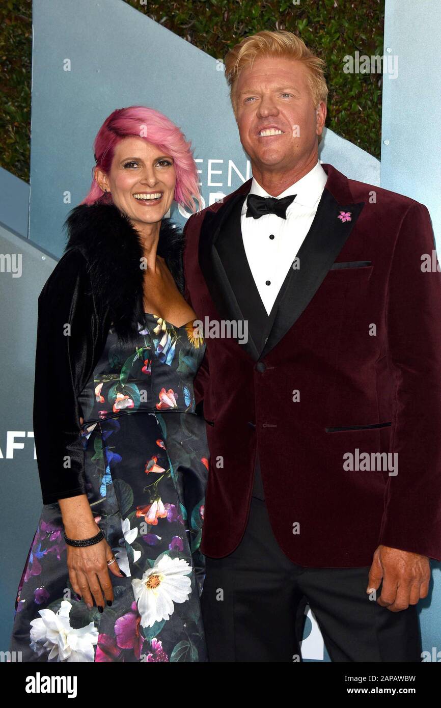 Jake busey april hutchonson hi-res stock photography and images - Alamy