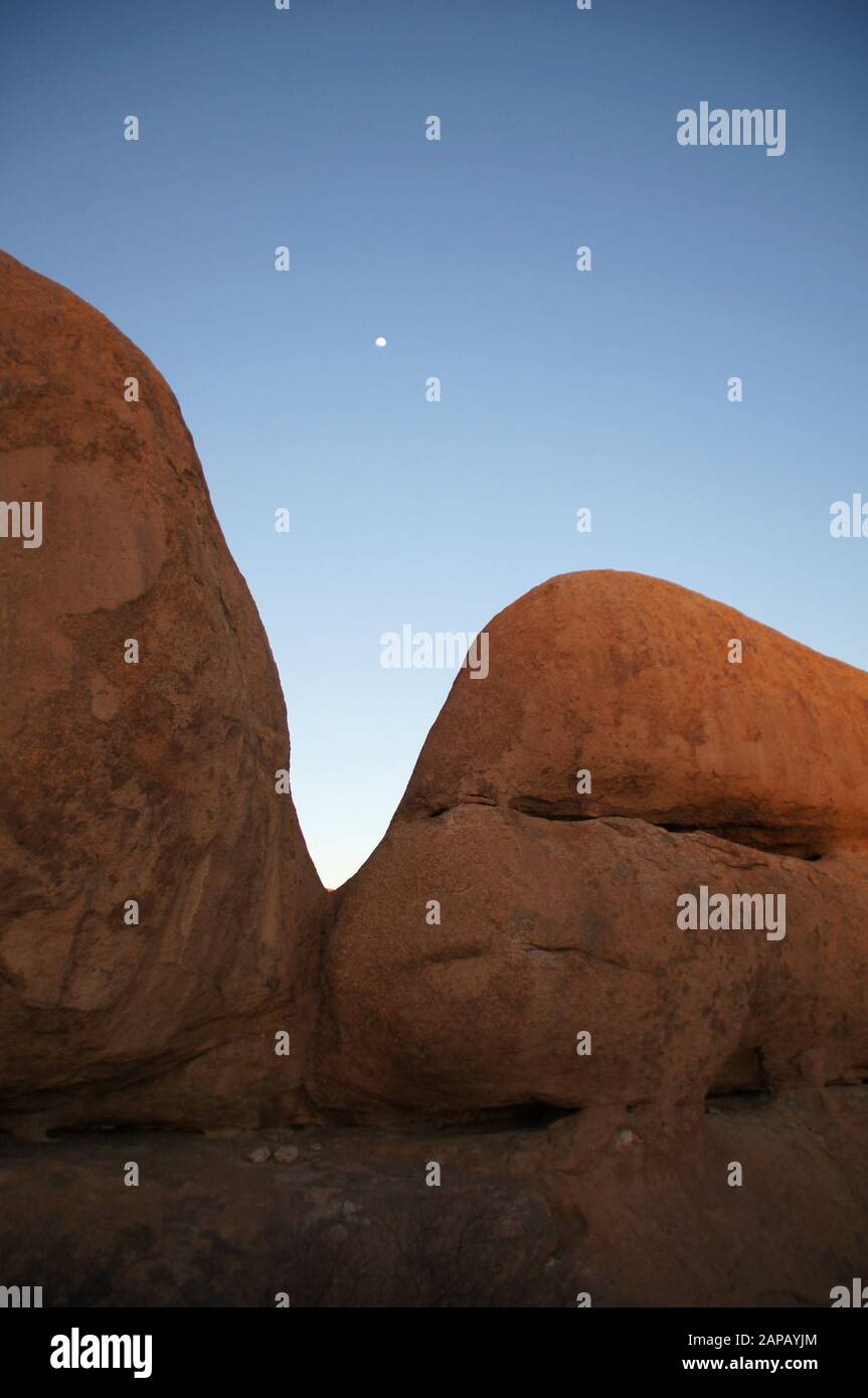 Namibian rock formation hi-res stock photography and images - Alamy