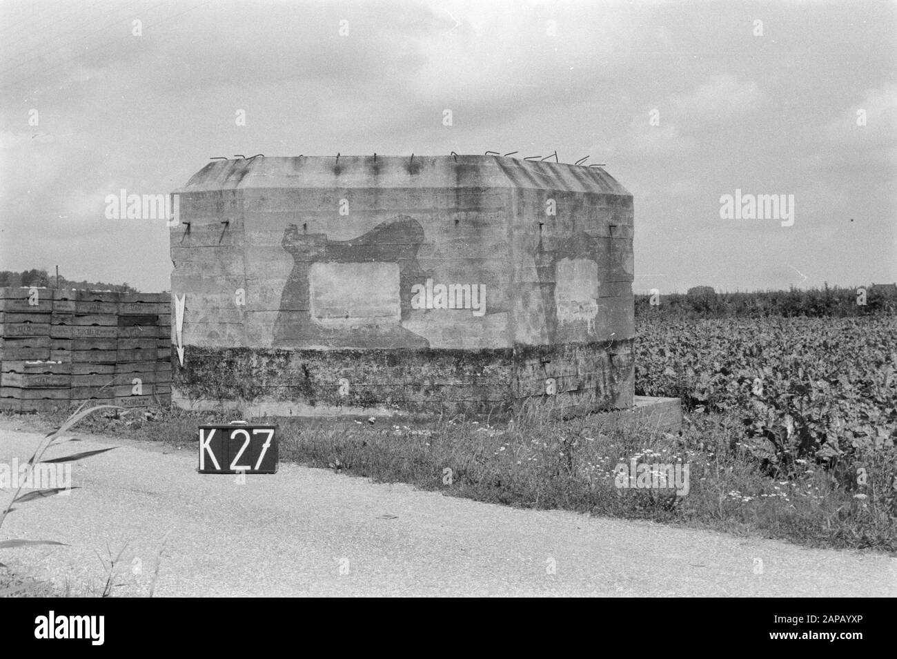 Pile bunker hi-res stock photography and images - Alamy