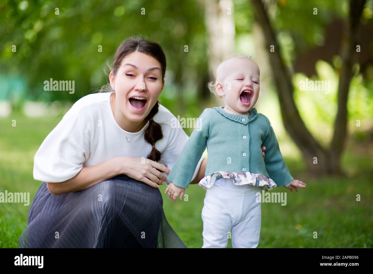 Screaming together hi-res stock photography and images - Alamy