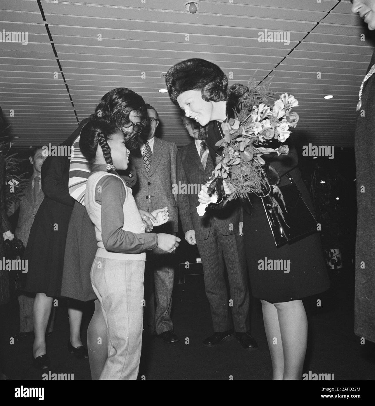 Princess Beatrix hands over the key of the thirtieth bourgeois house in ...