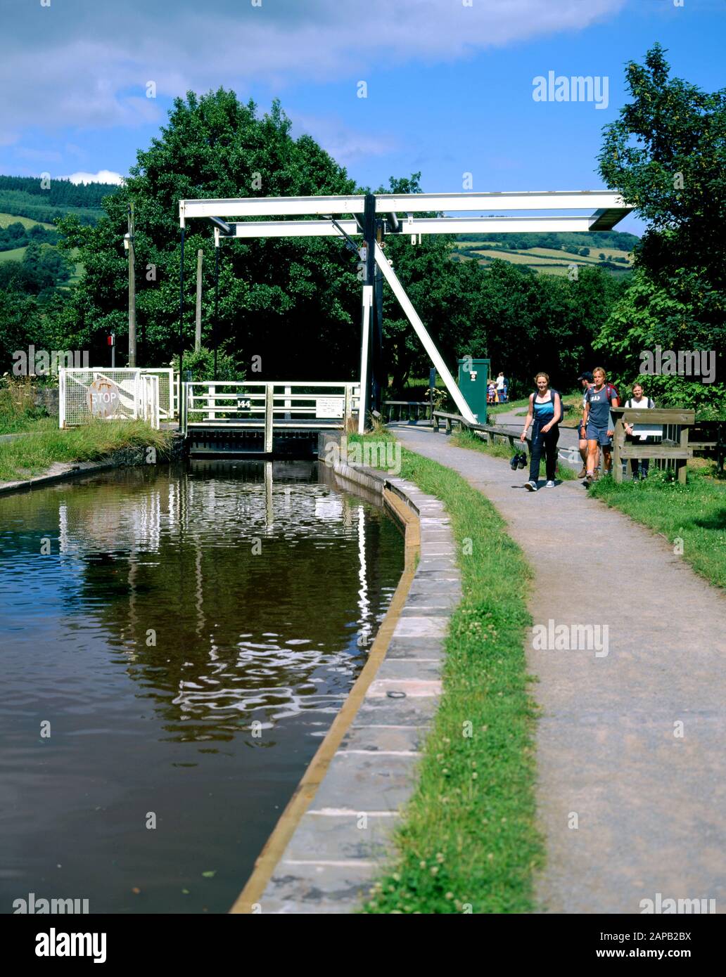 Lift bridge, Monmouthshire and Brecon Canal and group of walkers ... Lift bridge, Monmouthshire and Brecon Canal and group of walkers ...