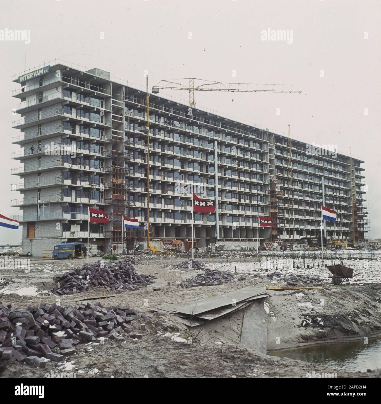 Bijlmermeer: flats under construction Date: April 4, 1968 Location ...