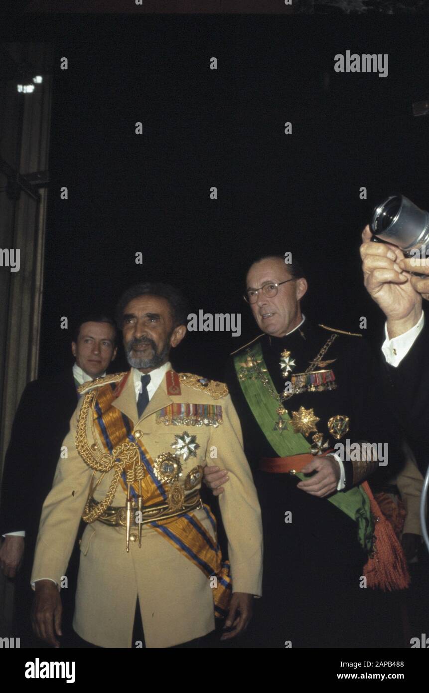 Visit of Queen Juliana, Prince Bernhard, Princess Beatrix and Prince ...
