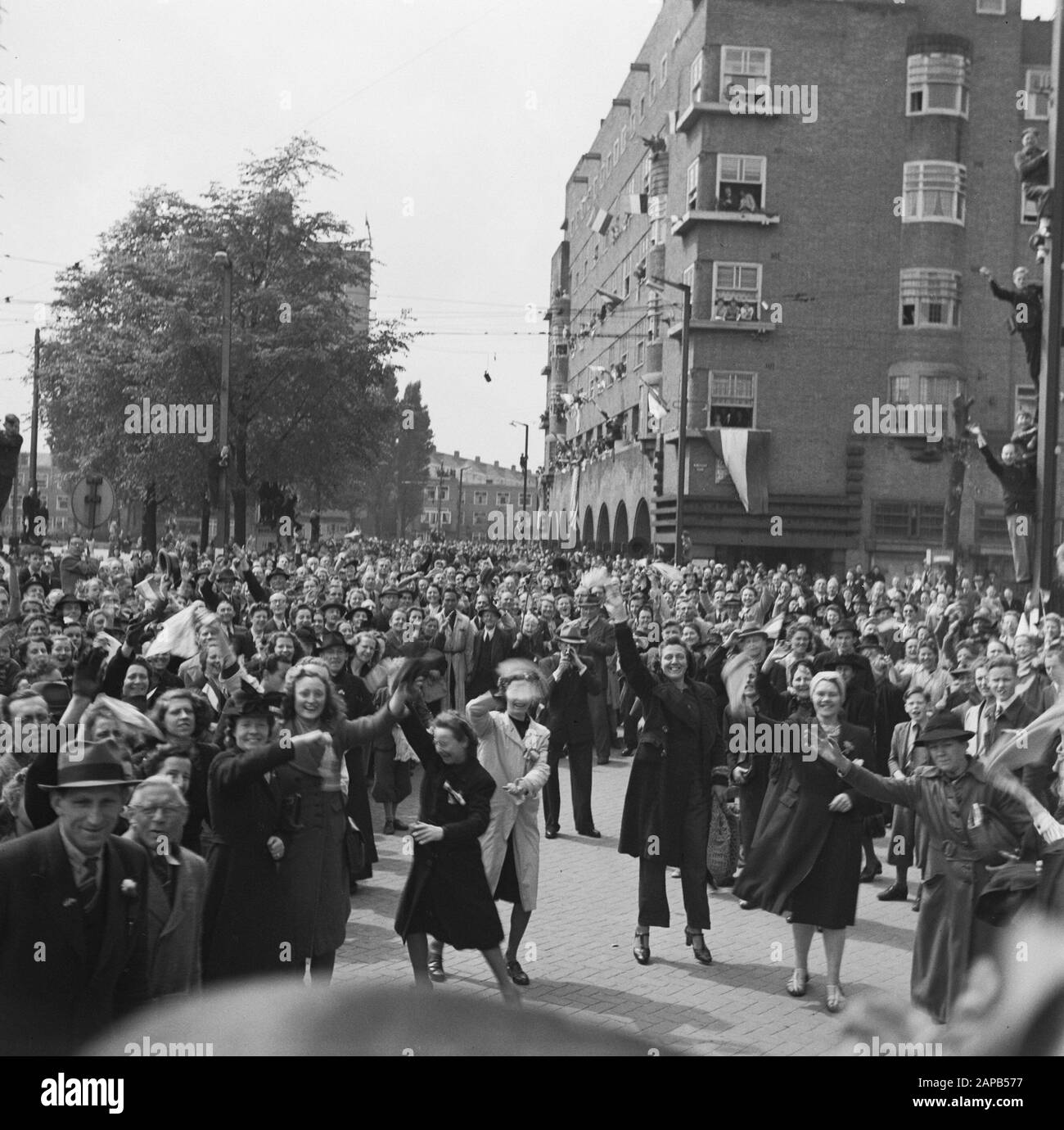 Liberation Joy: Amsterdam Description: Liberation Joy at Amsterdam-Zuid ...