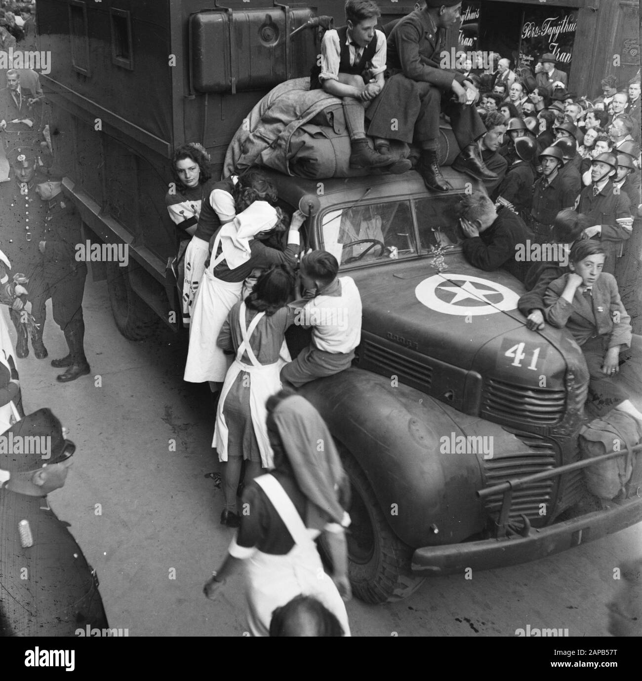 World war ii canadian Black and White Stock Photos & Images - Alamy