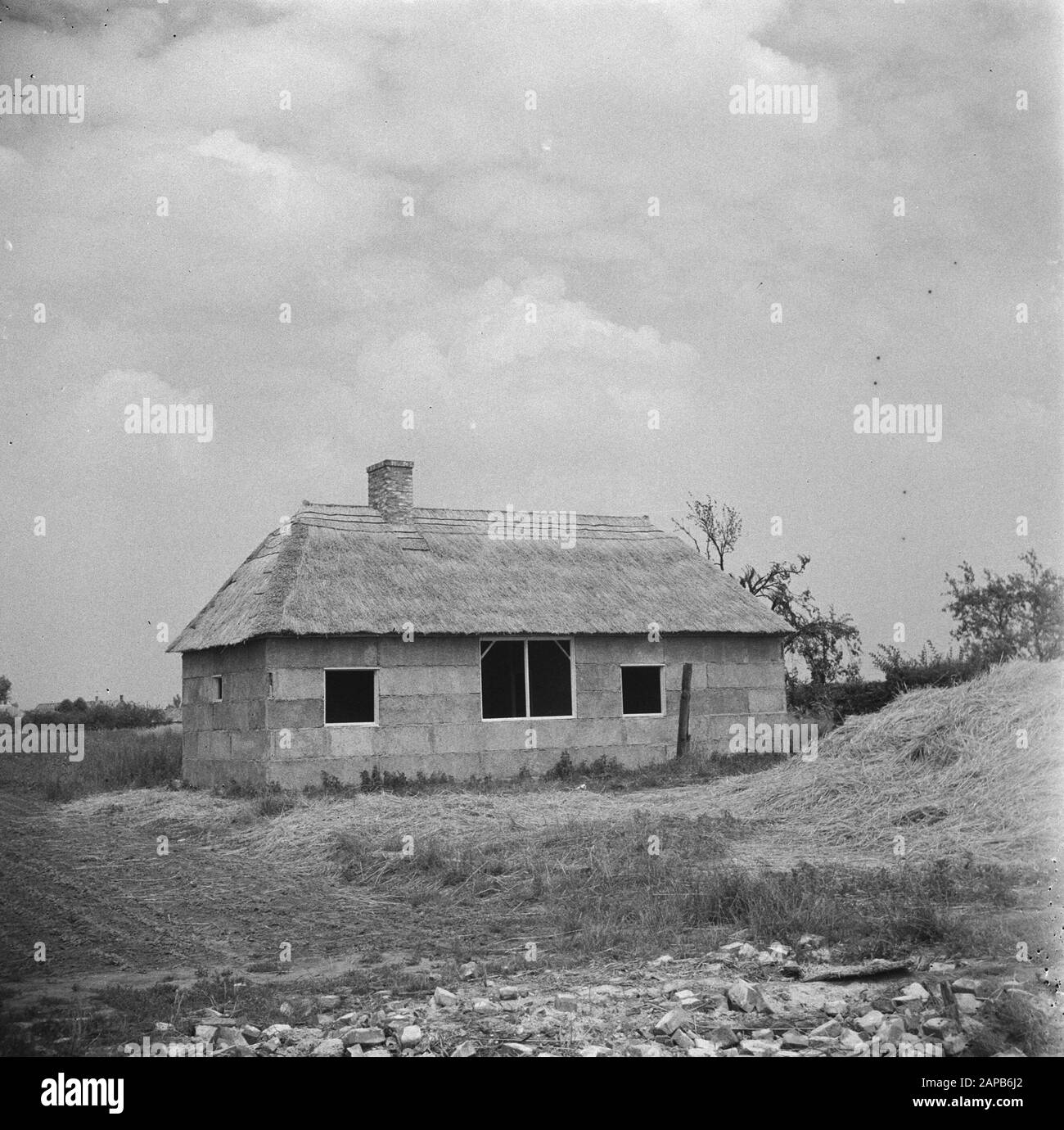 Construction of emergency homes near Eindhoven Date: 1945 Location ...