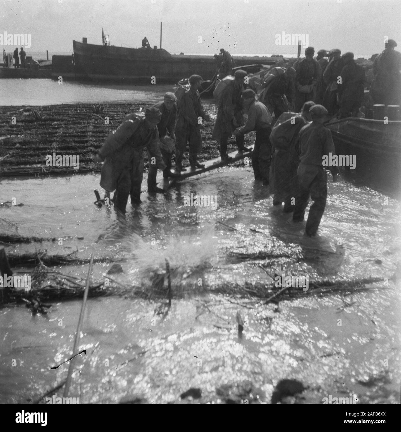 Walching hi-res stock photography and images - Alamy