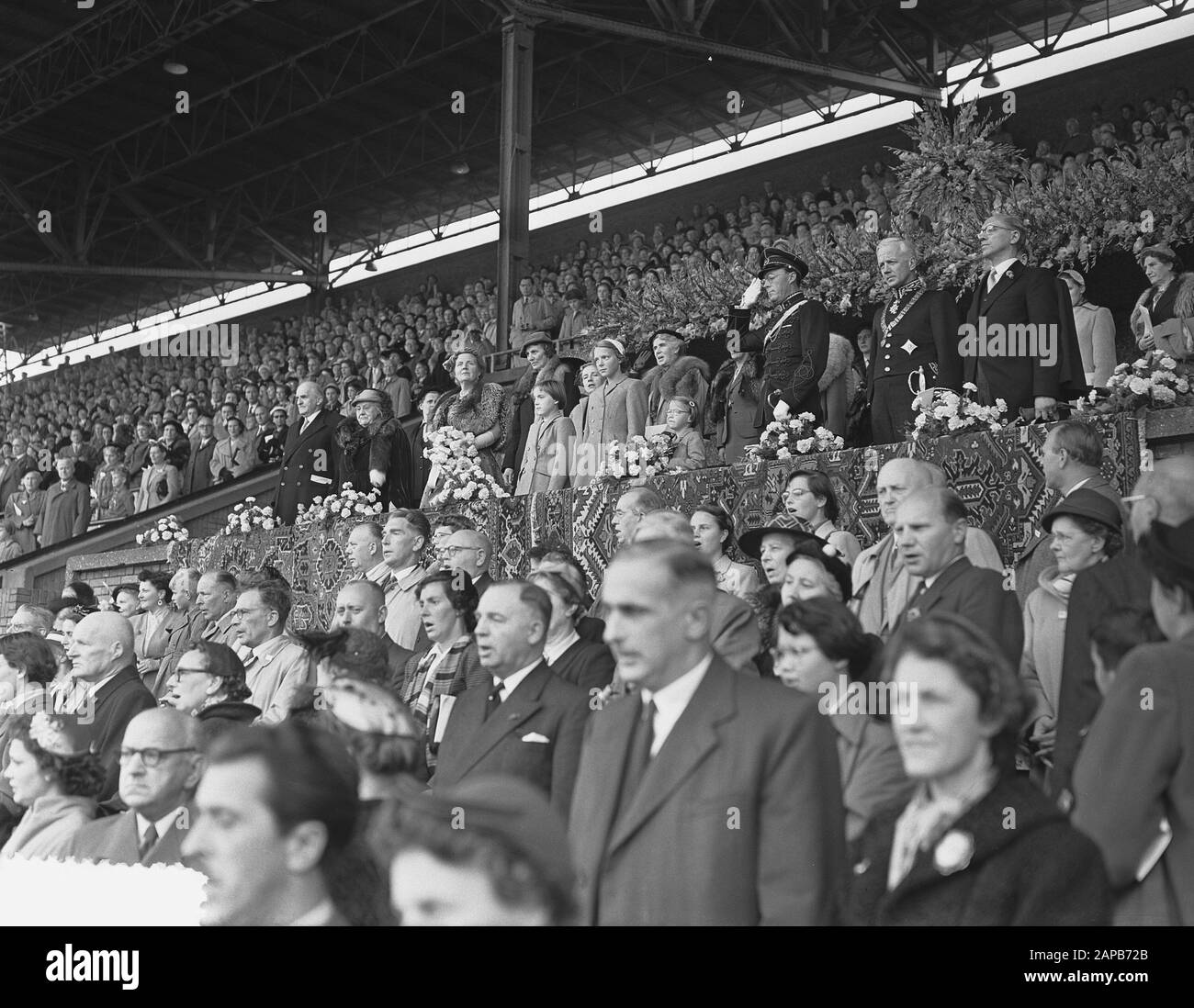 Flower party at Stadium Date: September 12, 1953 Keywords: stadiums ...