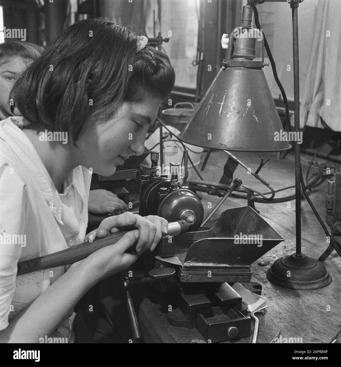 Diamond cutting Description: Diamond machining Date: November 9, 1945 ...