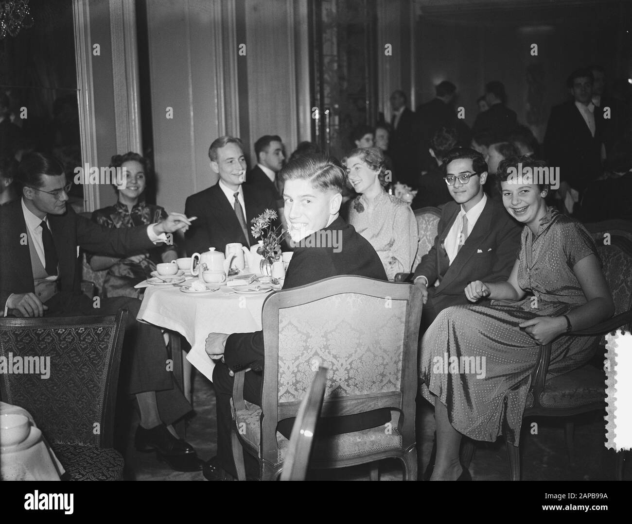 AVSV 50 years. Lunch Victoriahotel Date: November 4, 1952 Keywords ...