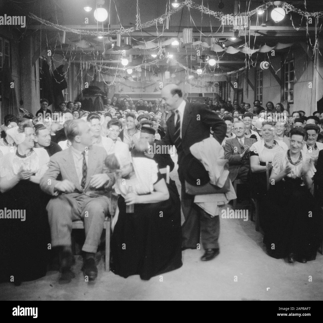 Audience halls Black and White Stock Photos & Images - Alamy